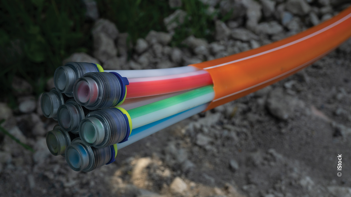 Pipe Reeler Boosted for Longer Micro-duct Lengths